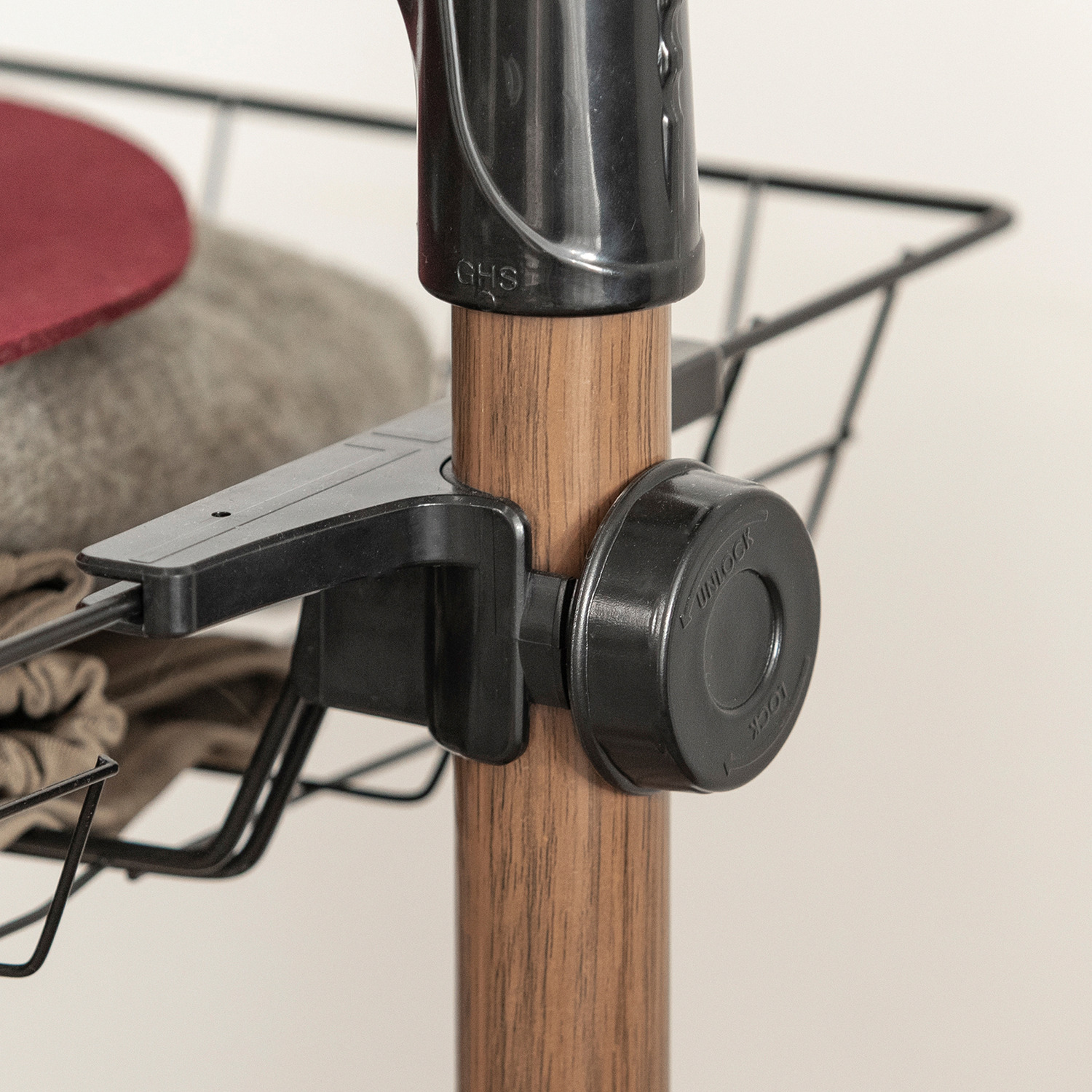 Adjustable Wardrobe Organizer