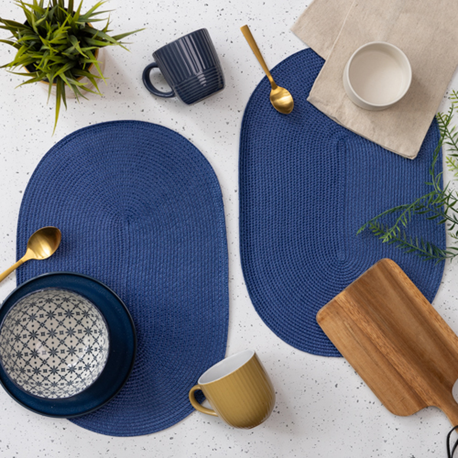 dc fix Deep Blue Eco-line Wipe Clean oval Weave Placemats Set of 4