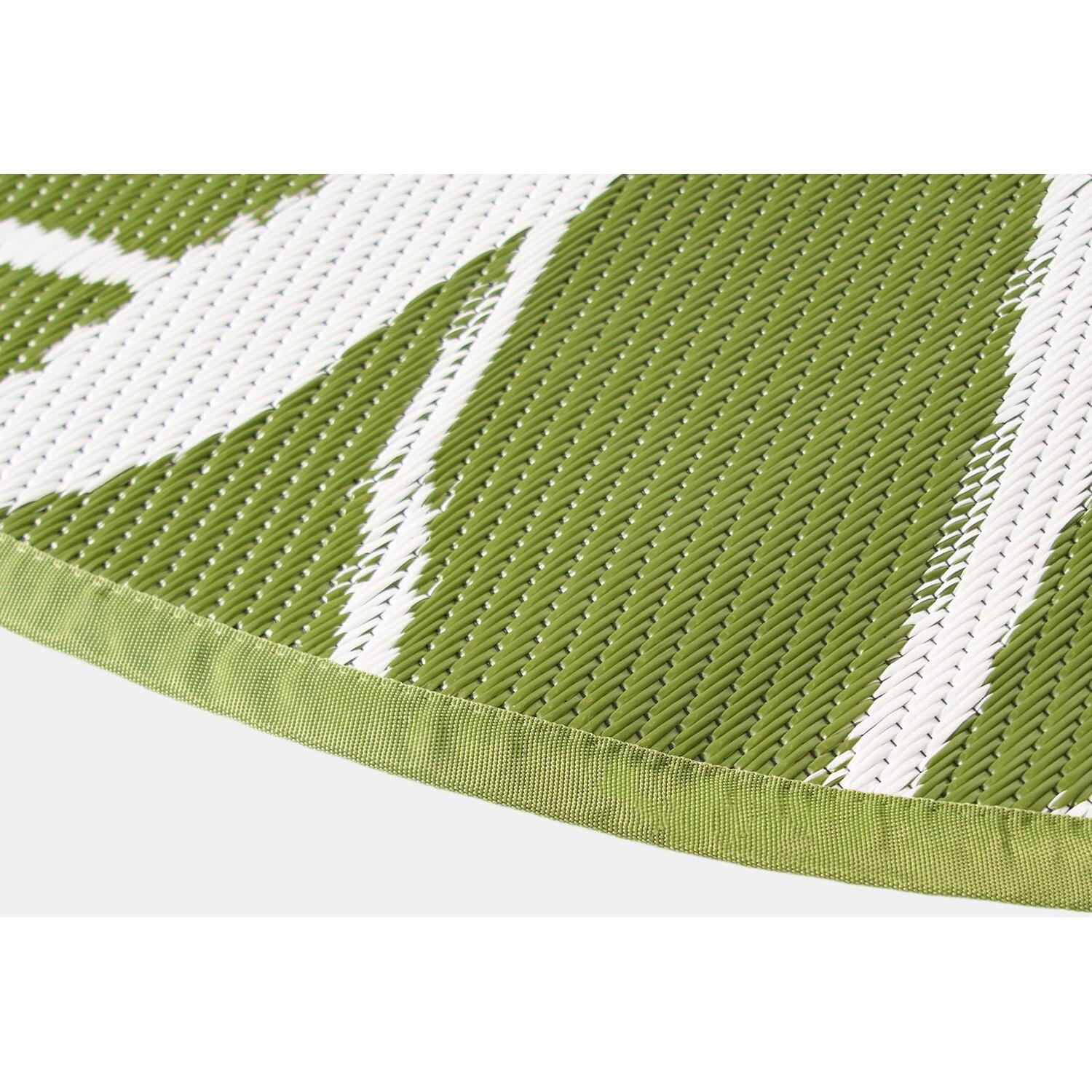 Palm Leaf Round Outdoor Rug