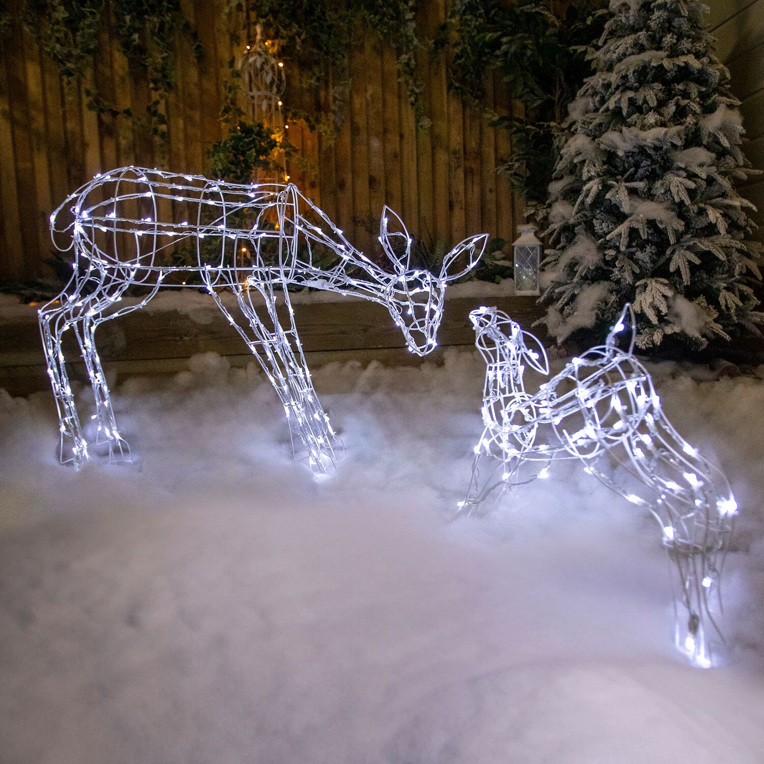 1m White Wire Frame Christmas Mother and Baby Deer with 250 Dual bulb LEDs