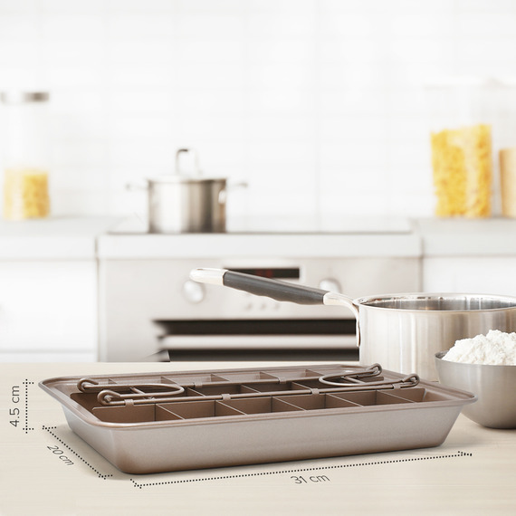Non-Stick Tray Bake Cake Tin