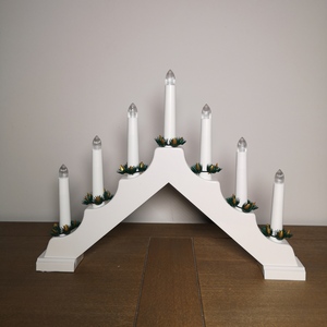 Festive Christmas Candle bridge with 7 Bulbs