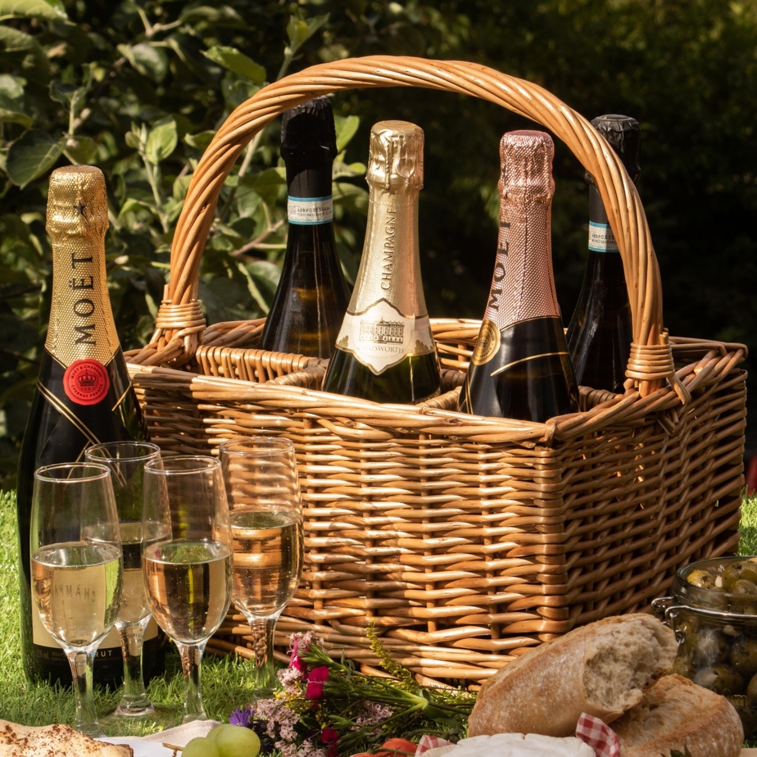 Double Steamed Wicker Drinks Bottle Basket