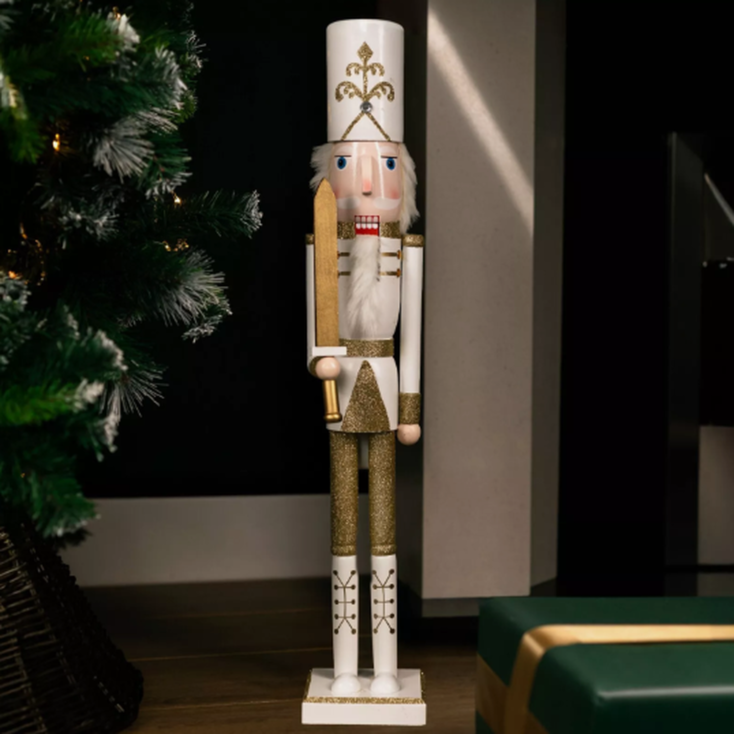 Christmas White and Gold Nutcrackers