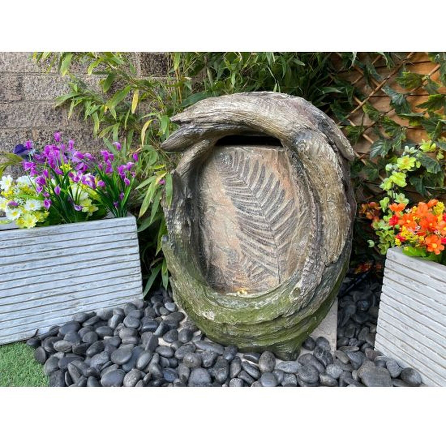 Fossil Leaf Traditional Solar Water Feature