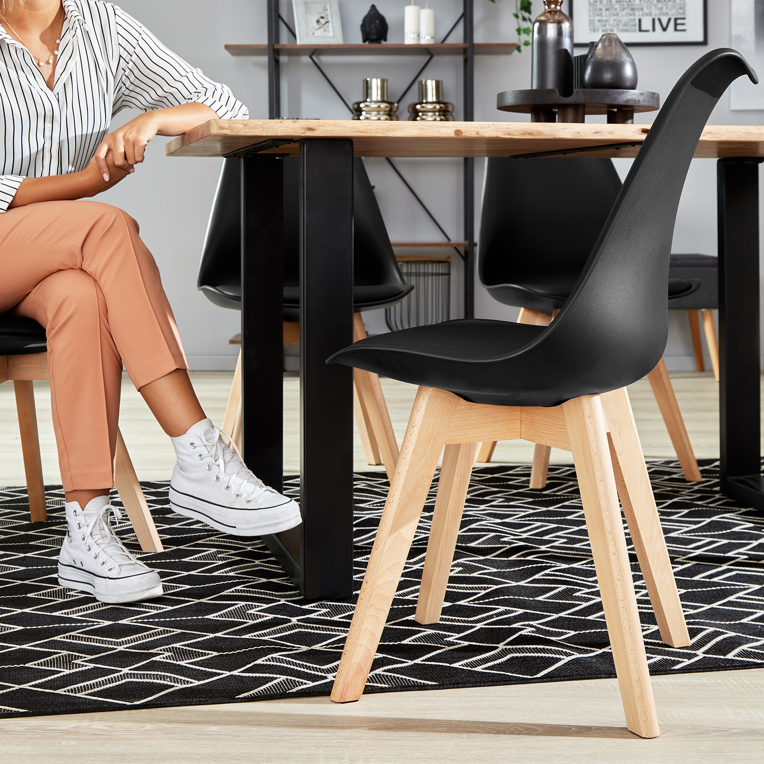 Set of 6 Frederikke Egg Dining Chairs