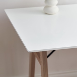 Ivan Office Desk White Top And Wood Legs