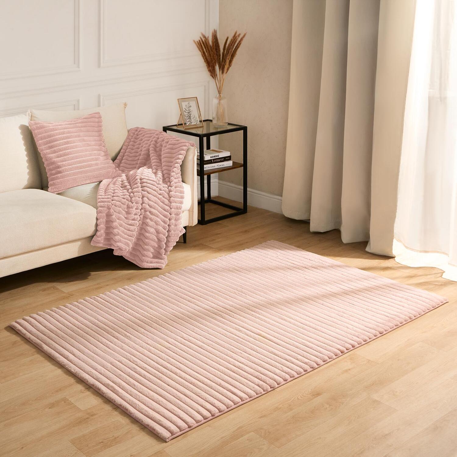 Faux Fur Ribbed Anti-Slip Floor Mat Rug