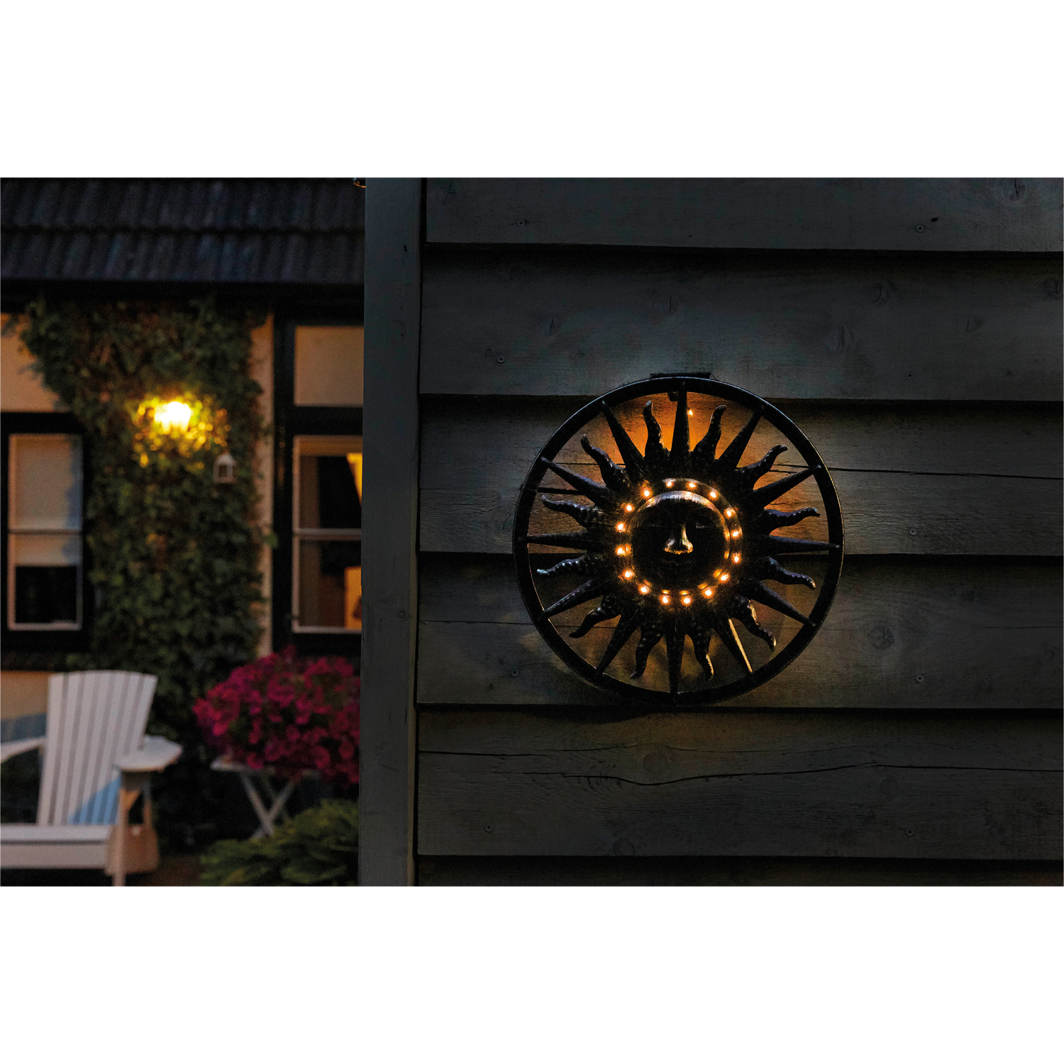Luxform Solar Led Light Sun Wall Ornament Old Silver 25120