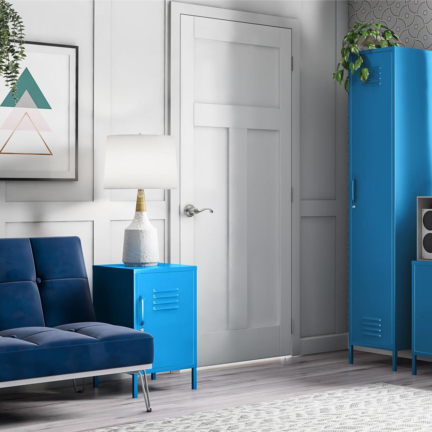 Cache metal locker with 2 doors