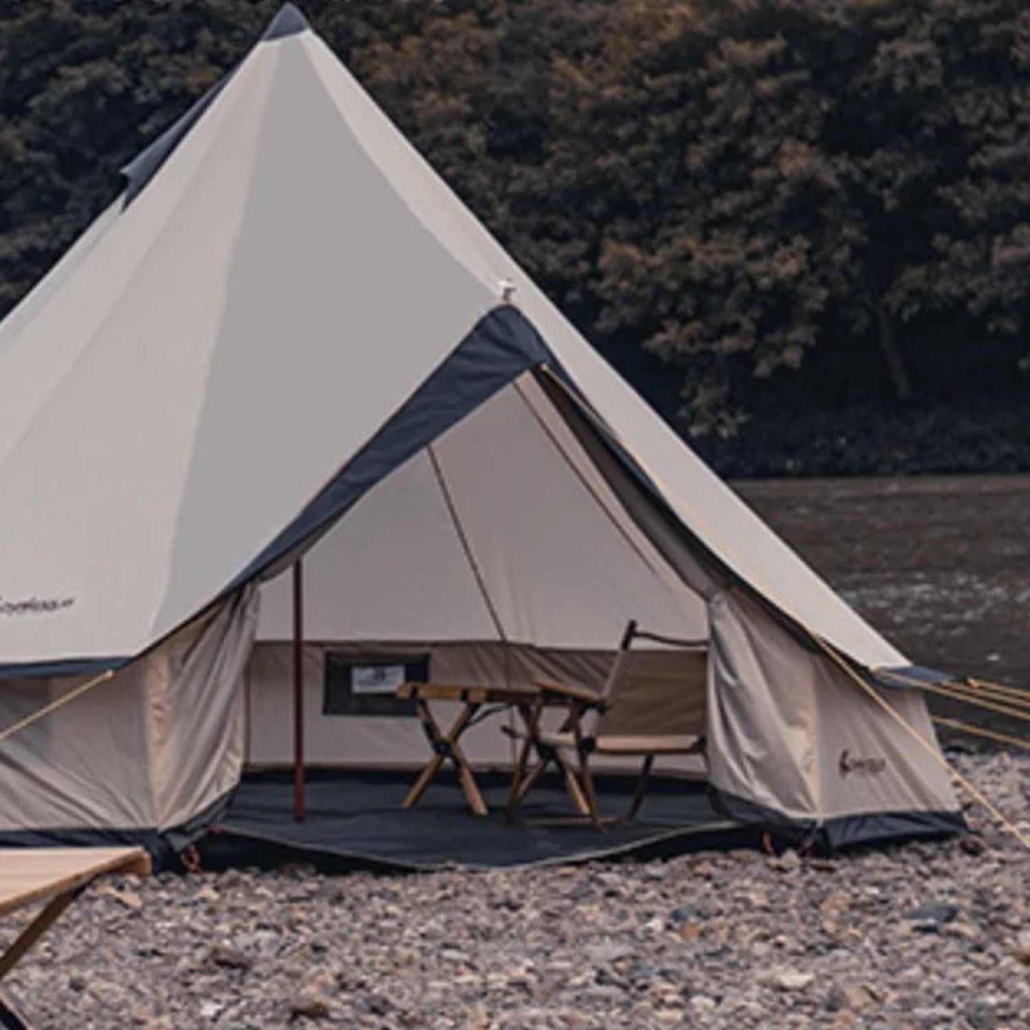 8 Person Outdoor Glamping Tent