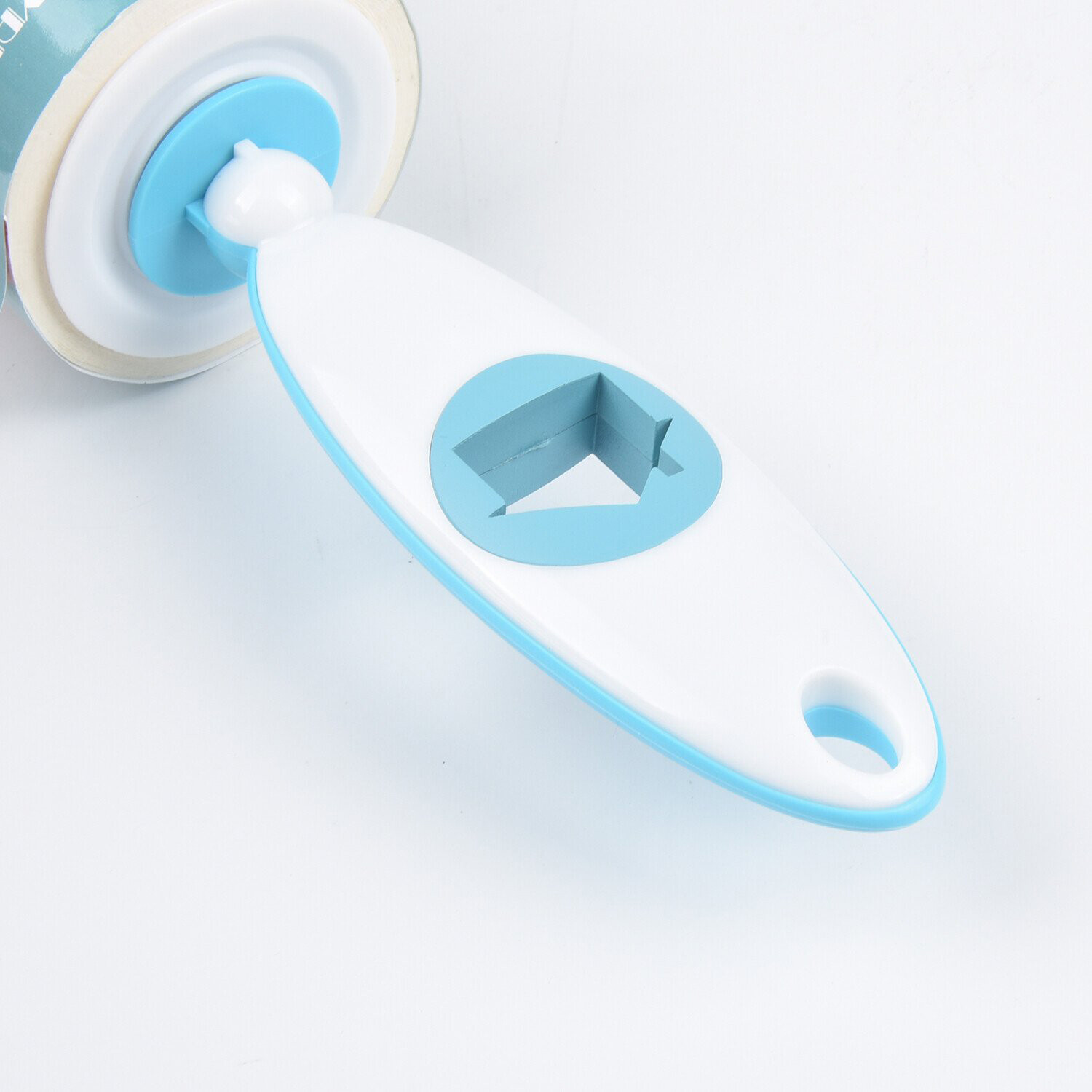 Compact Lint Roller