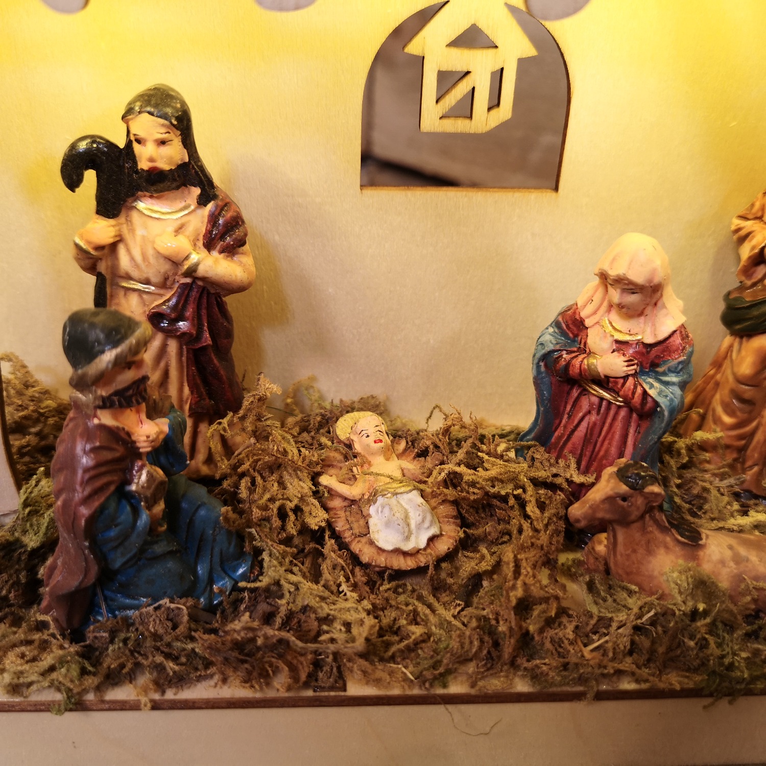 Christmas Wooden Nativity Scene with Warm White LEDs