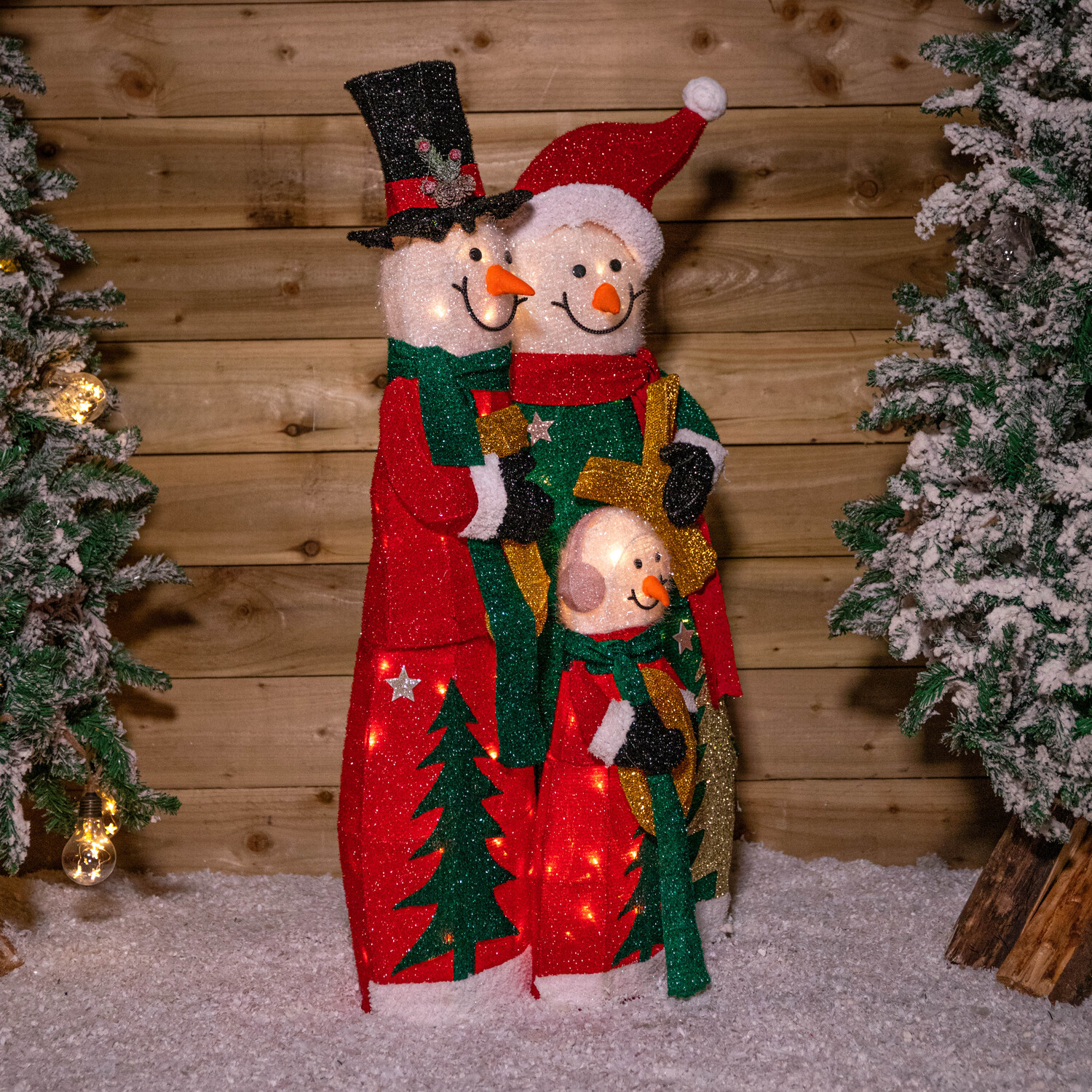 Battery Operated Light up Christmas Snow Family Decoration with LEDs