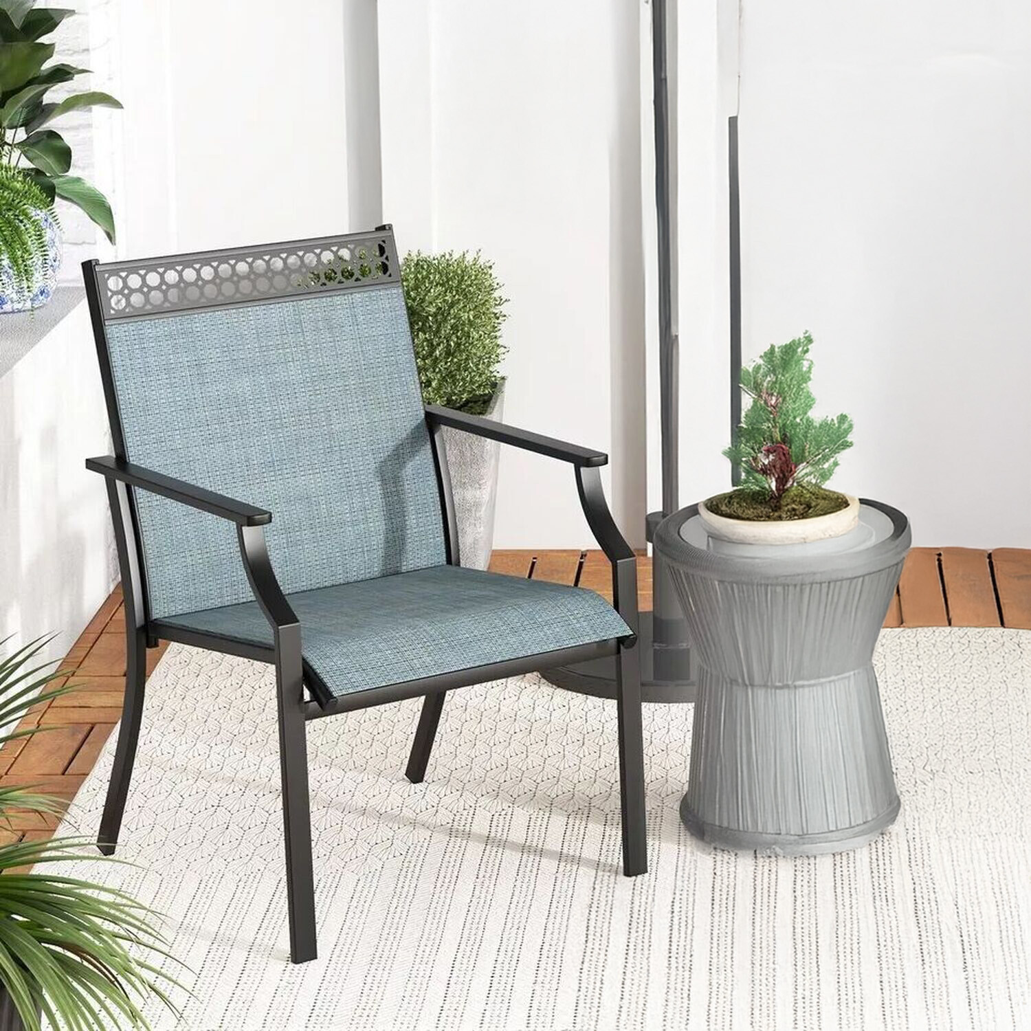 Set of 2 Modern Outdoor Chairs