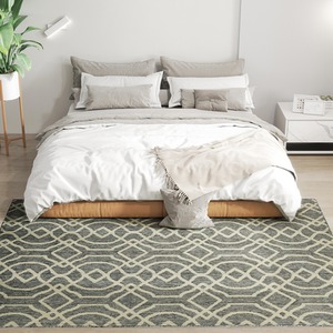 HOMCOM Geometric Pattern Area Rug