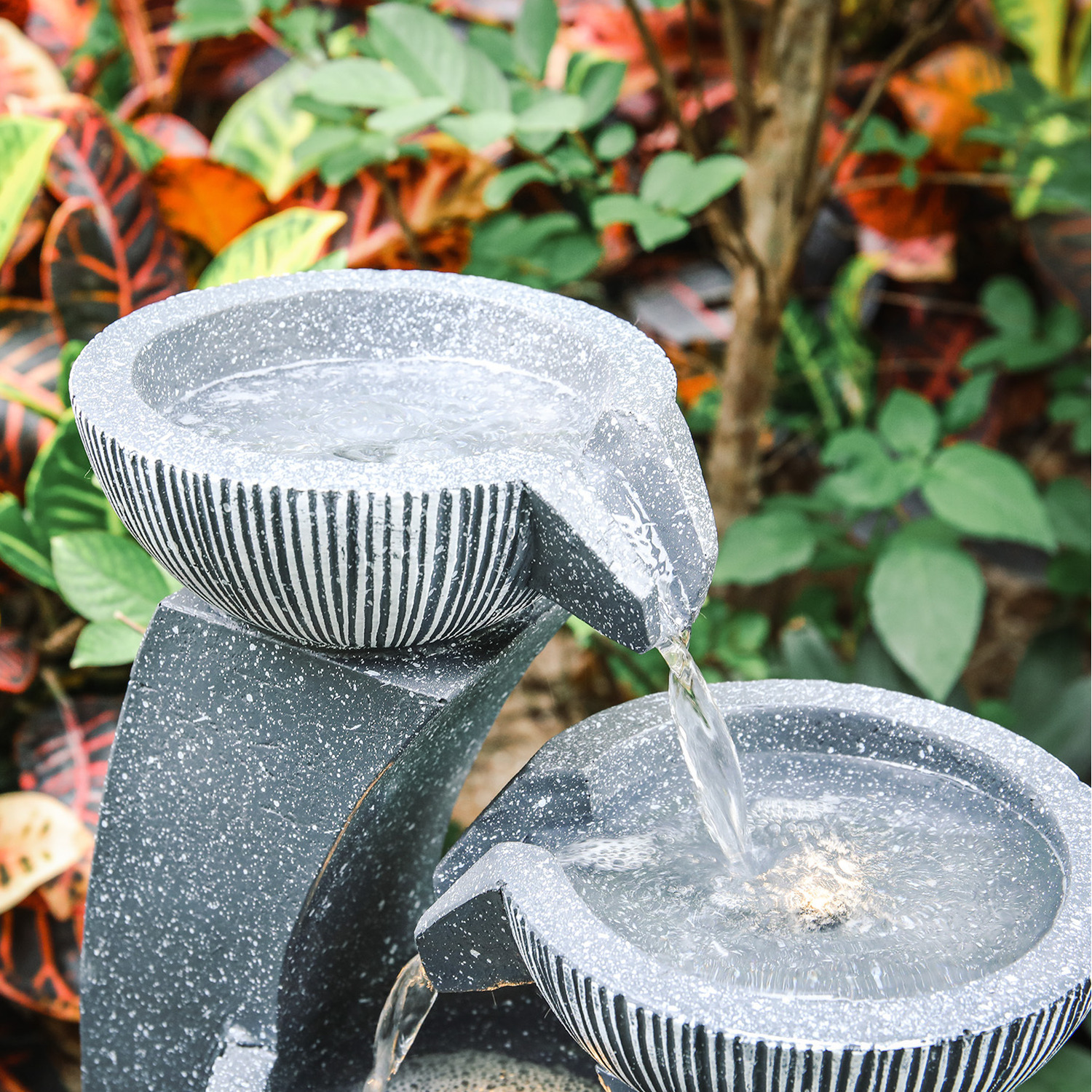 4-Tier Cascade Bowls Water Fountain