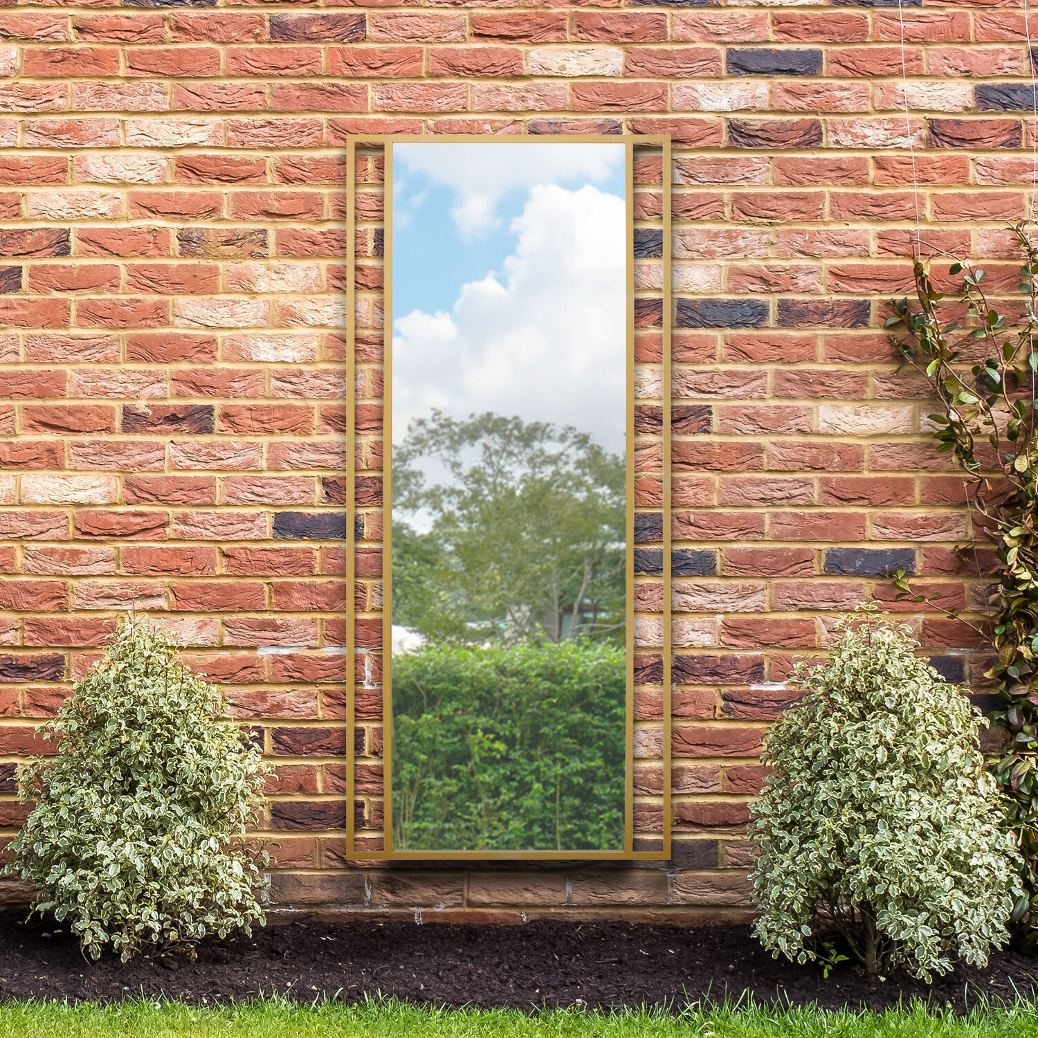 Senestra Modern Outdoor Garden Mirror