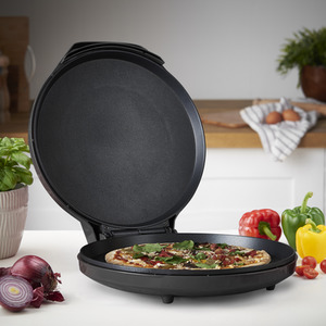 Pizza Maker Black