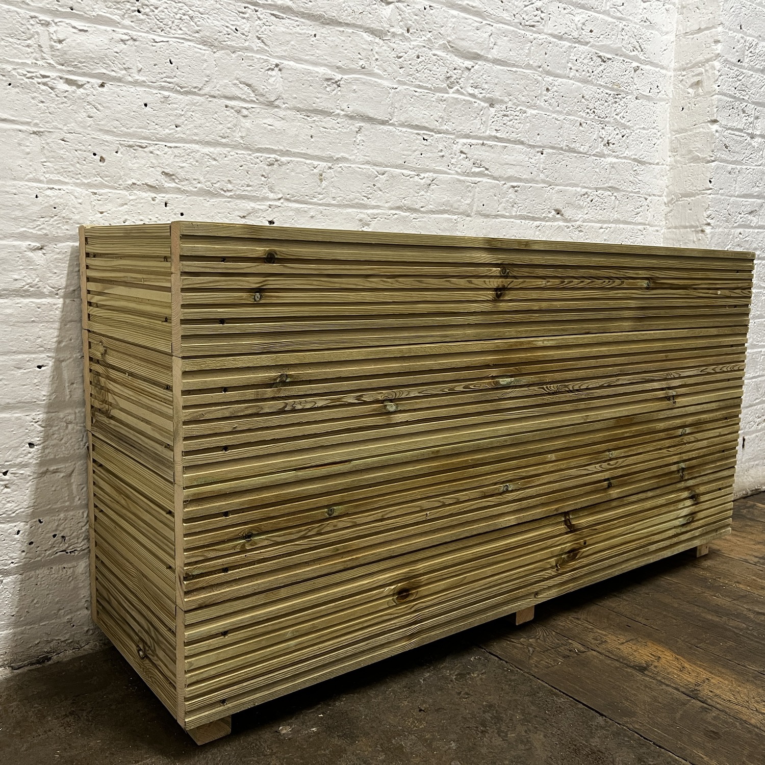 4ft Long Wooden Decking Planter