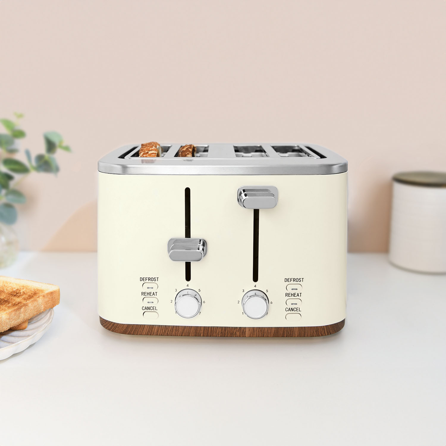 Sanctuary 4 Slice Metal Toaster with Acacia Trim