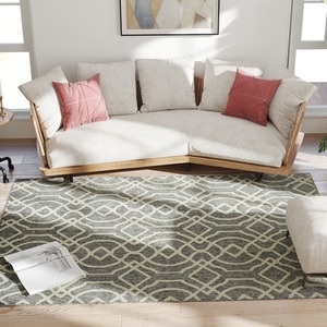 HOMCOM Geometric Pattern Area Rug