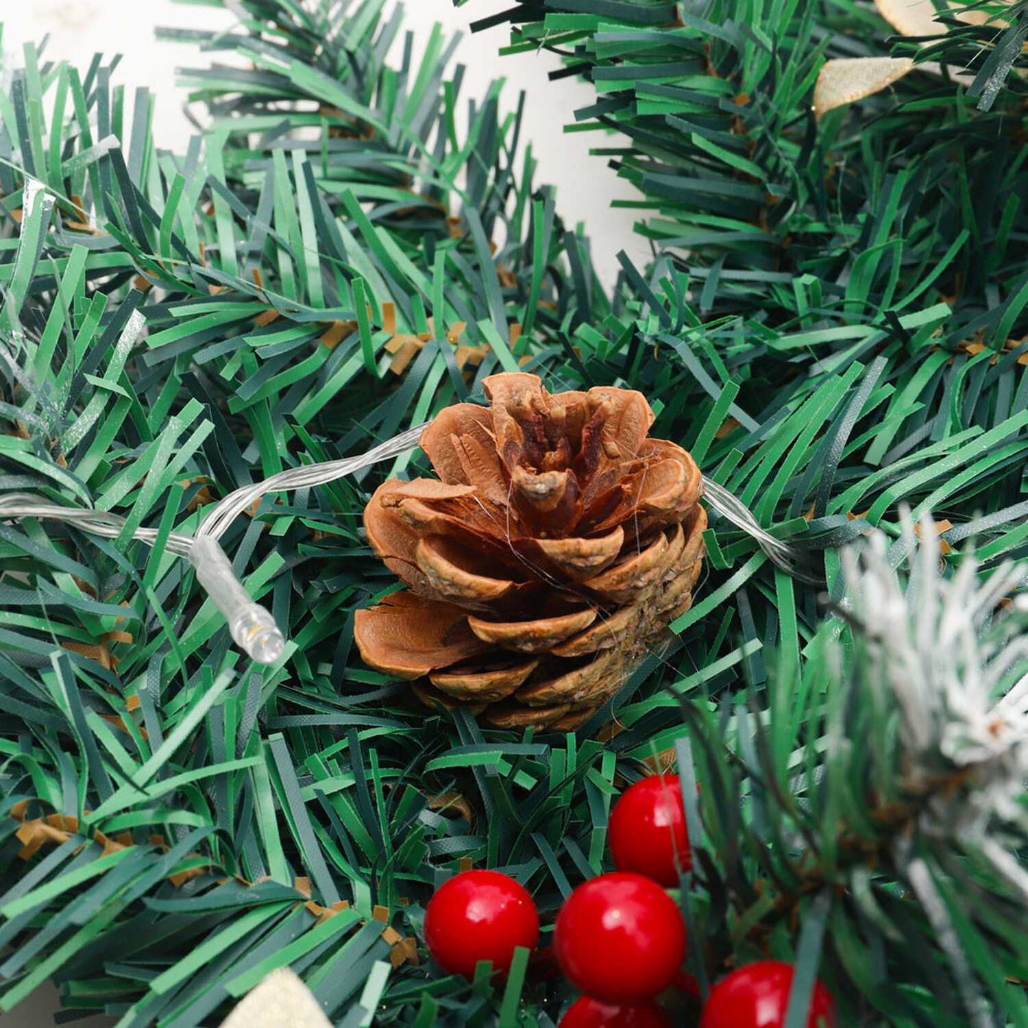Lifeideas Spruce Artificial Greenery Christmas Garland