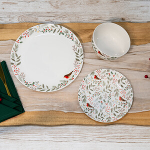 12 Piece Merry Robin Dinnerware Set 12 Piece Merry Robin Dinnerware Set