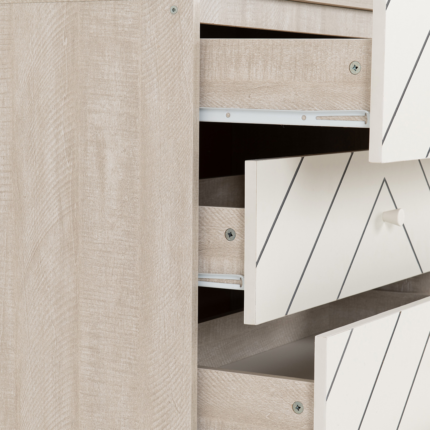 Dixie 4 Drawer Chest