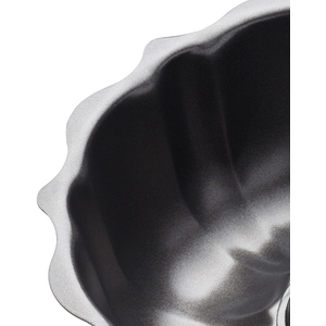 MasterClass Non-Stick 25cm Fluted Ring Cake Pan
