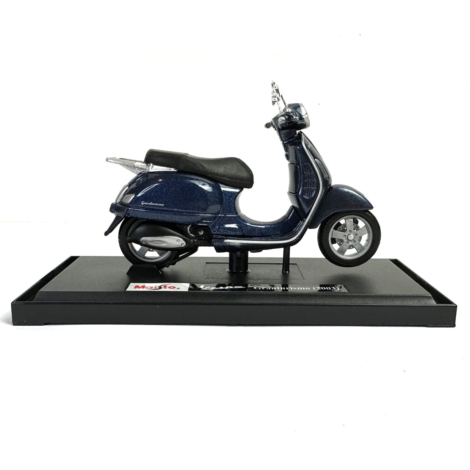1.18 Diecast Vespa Scale Model