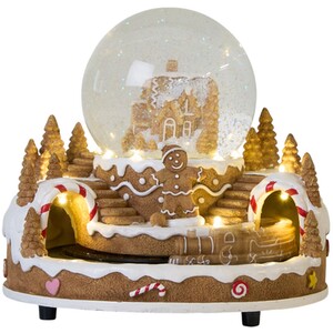 Gingerbread Snow Globe