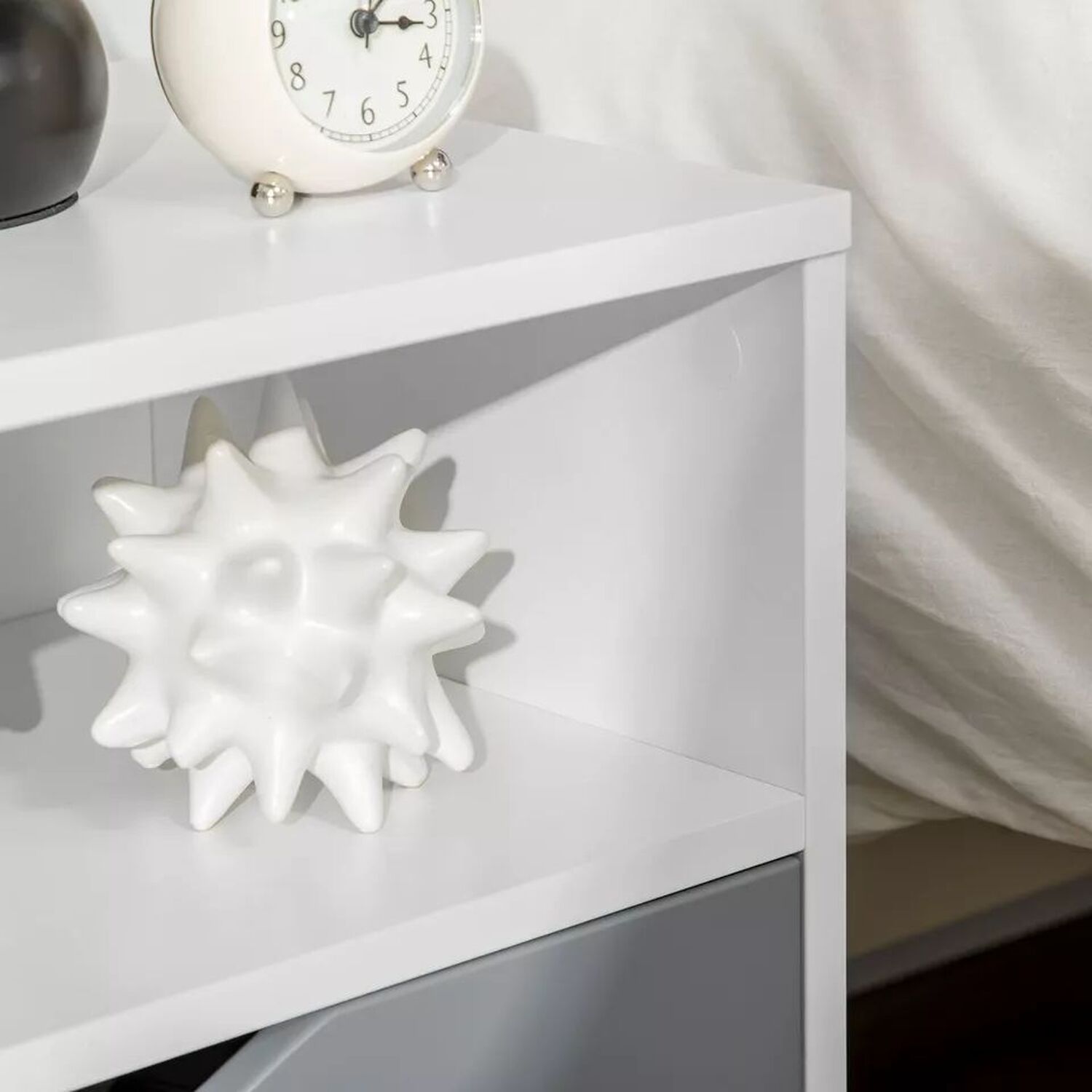 Modern Set of 2 Bedside Tables with Storage