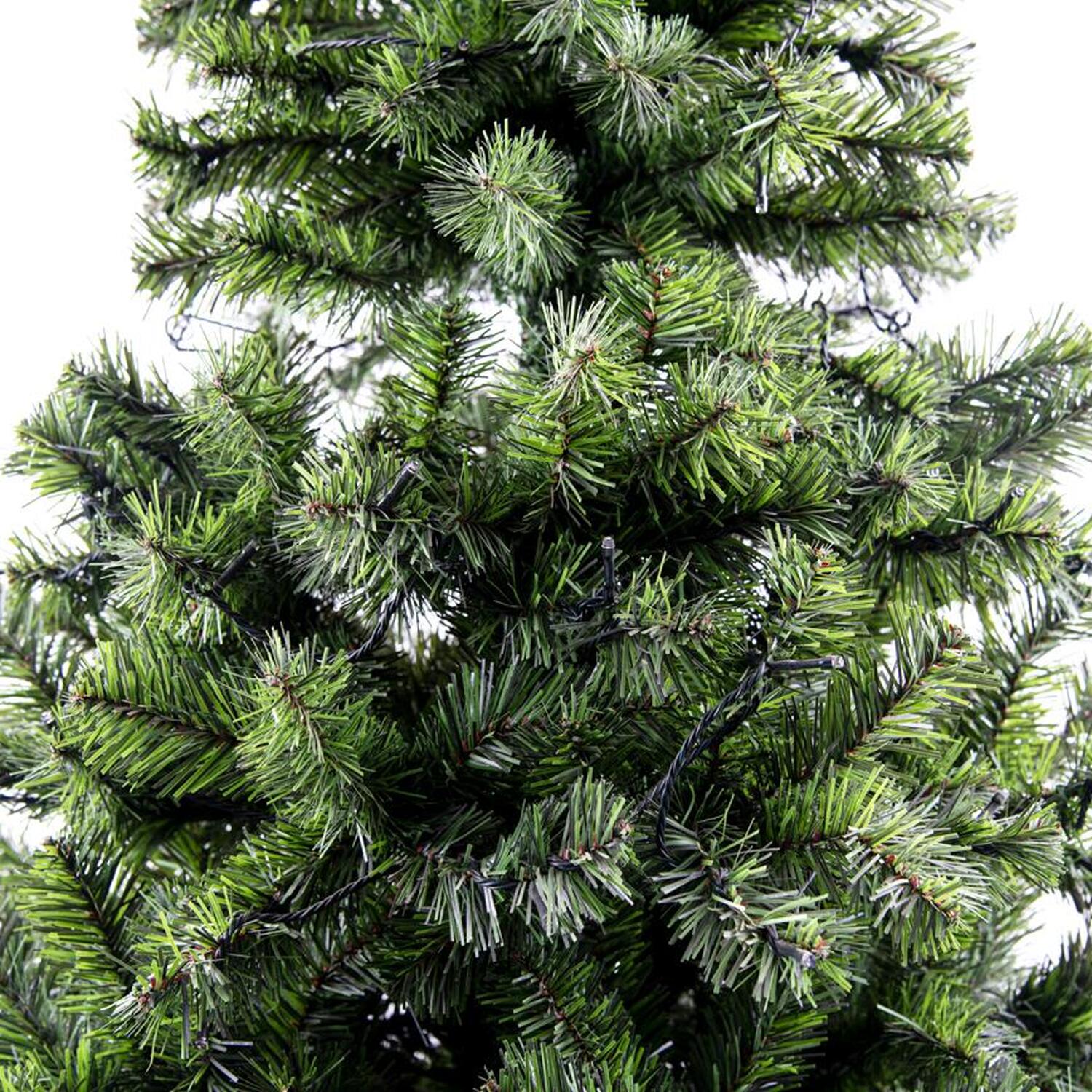 Pre-Lit Green Alaskan pine Christmas Tree