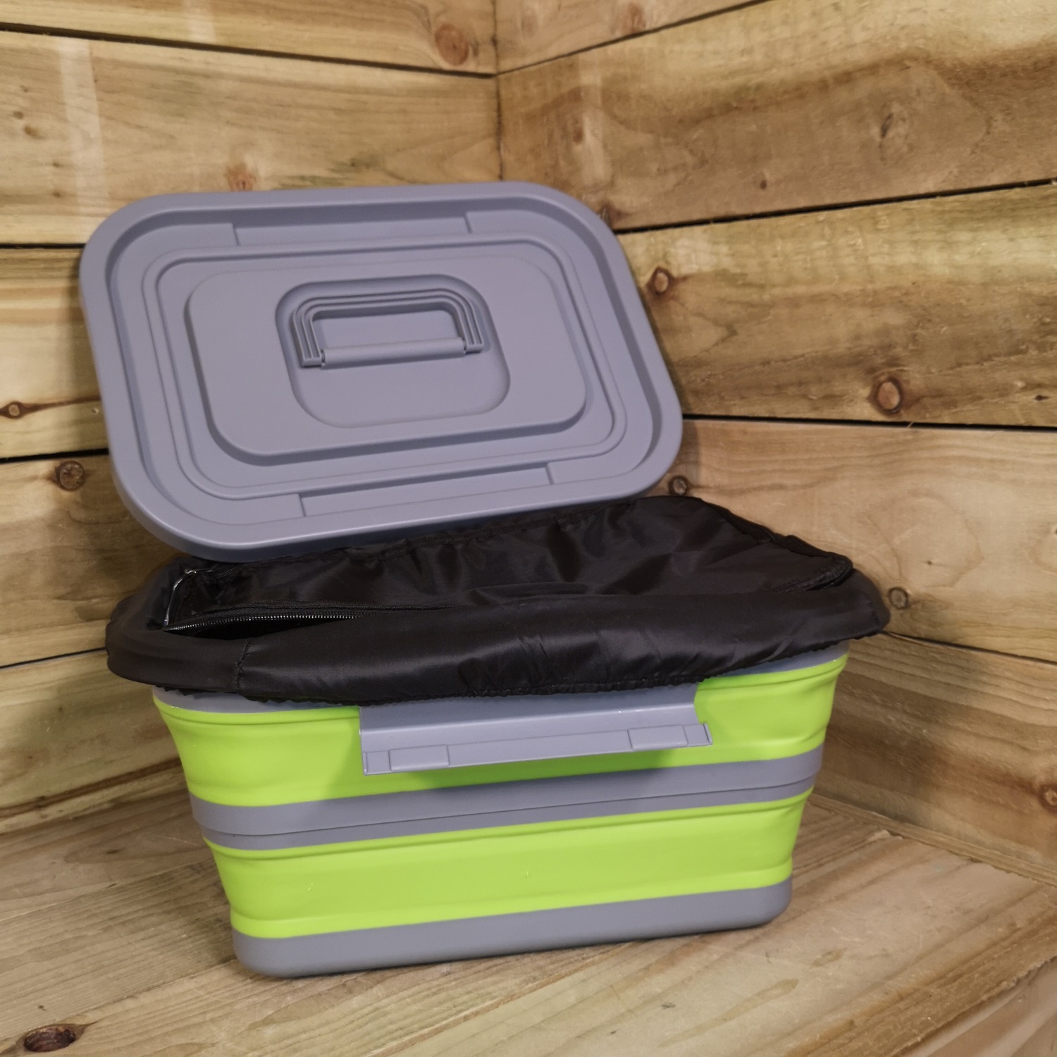 18L Folding Cool Box And Storage Container Ideal For Camping Caravan Trips