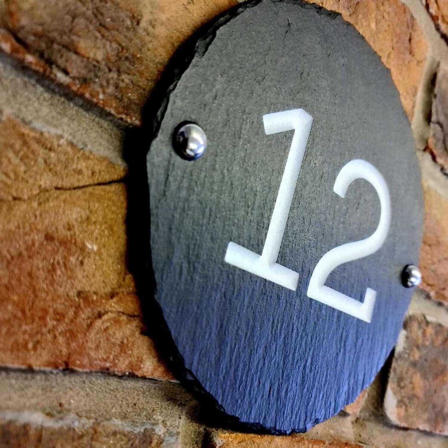 Round Rustic Slate House Number 18cm - Number 2