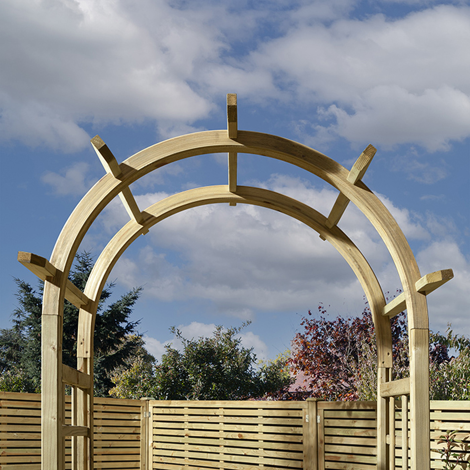 Rowlinson Chester Timber Garden Arch