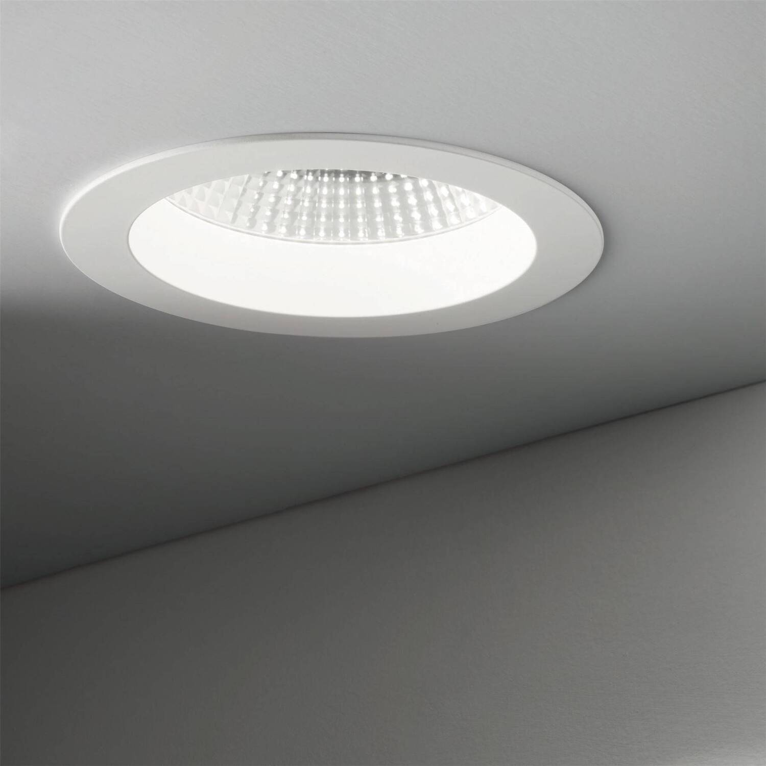 Basic LED 1 Light Recessed Spotlight White IP44