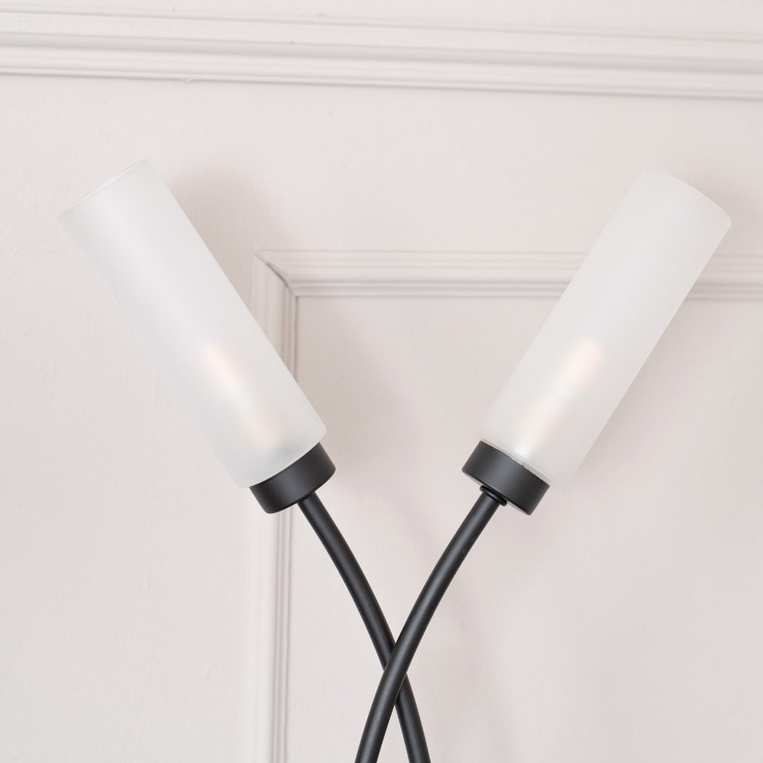 2 Way Curved Arm Cross Over Table Lamp