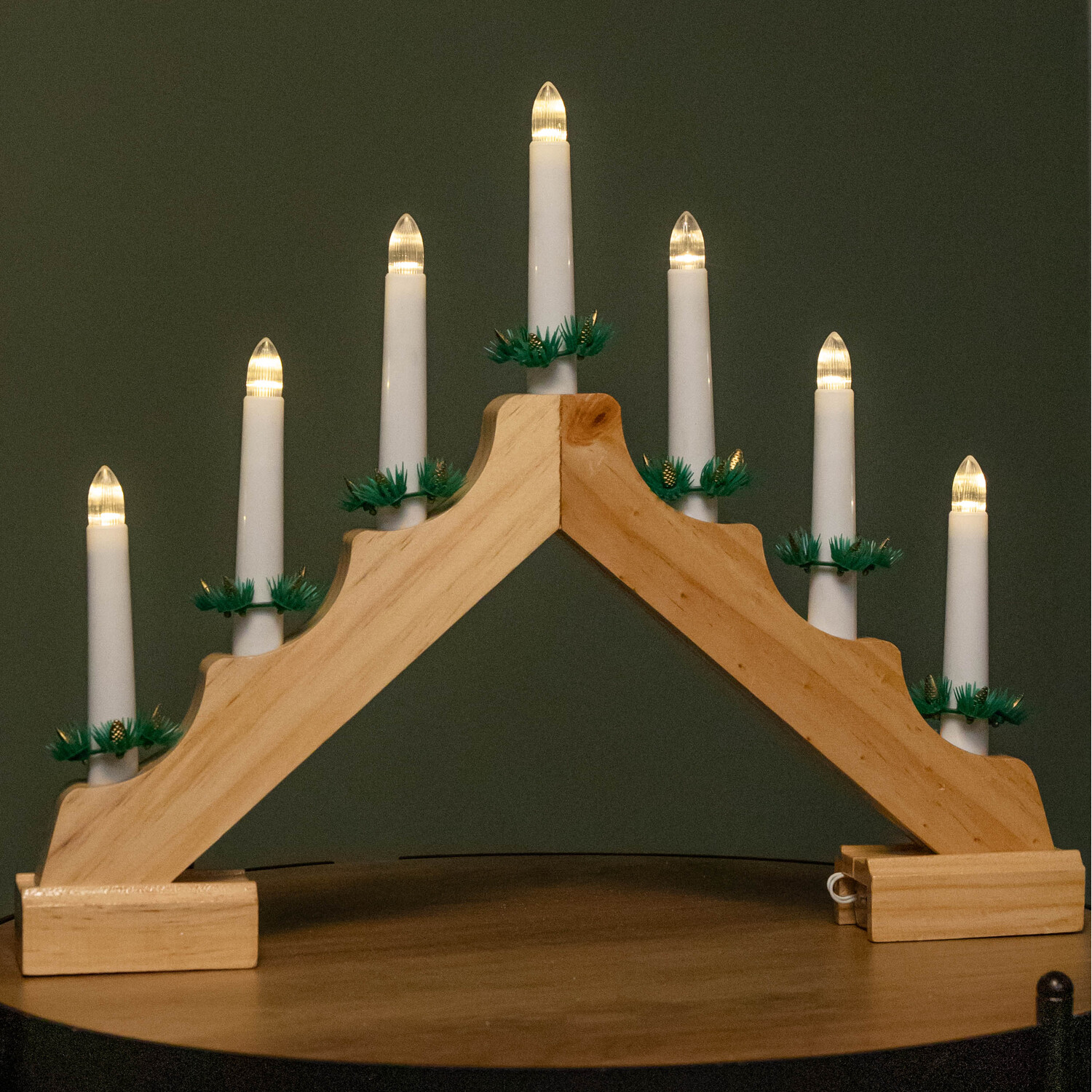 Battery Operated Wooden Christmas Candle Bridge 7 LEDs