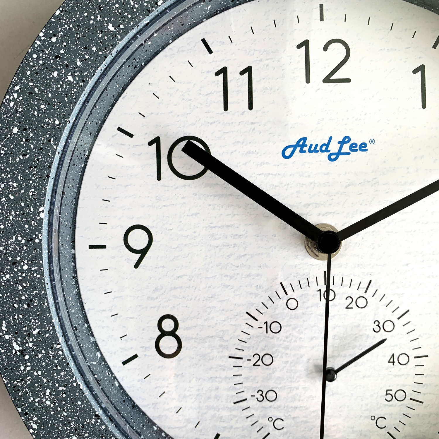 Faux Concrete Clock with Thermometer