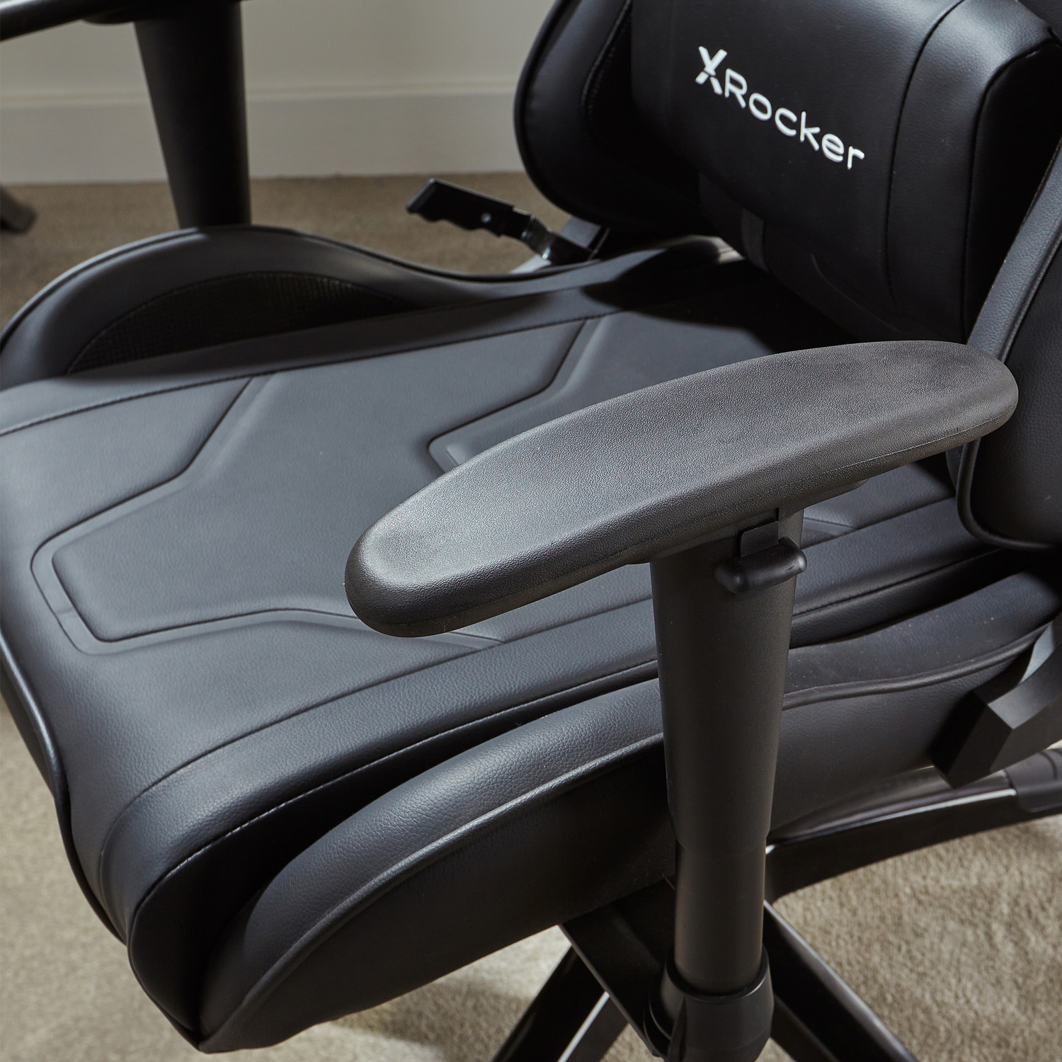 X Rocker Agility Esport Gaming Chair