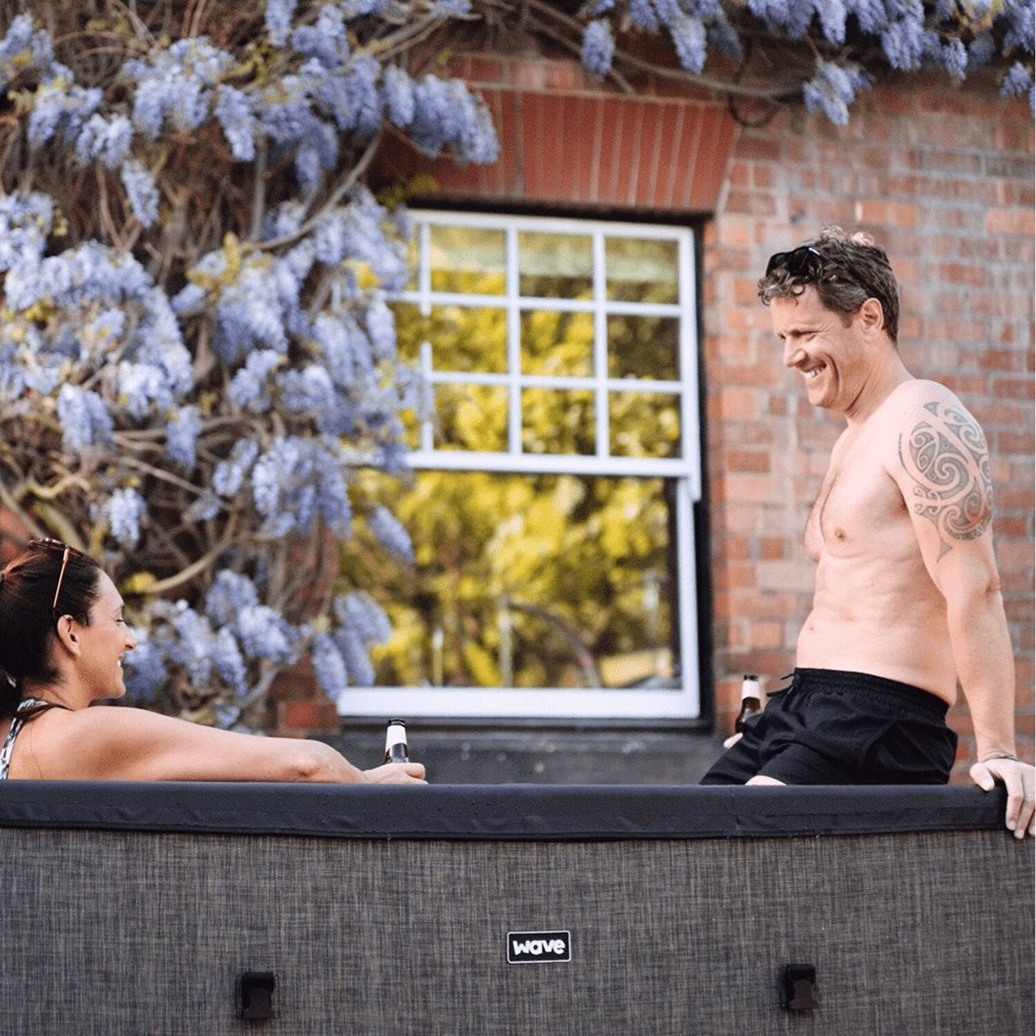 Wave Garda, 6-Person Eco Foam Hot Tub, Integrated Heater