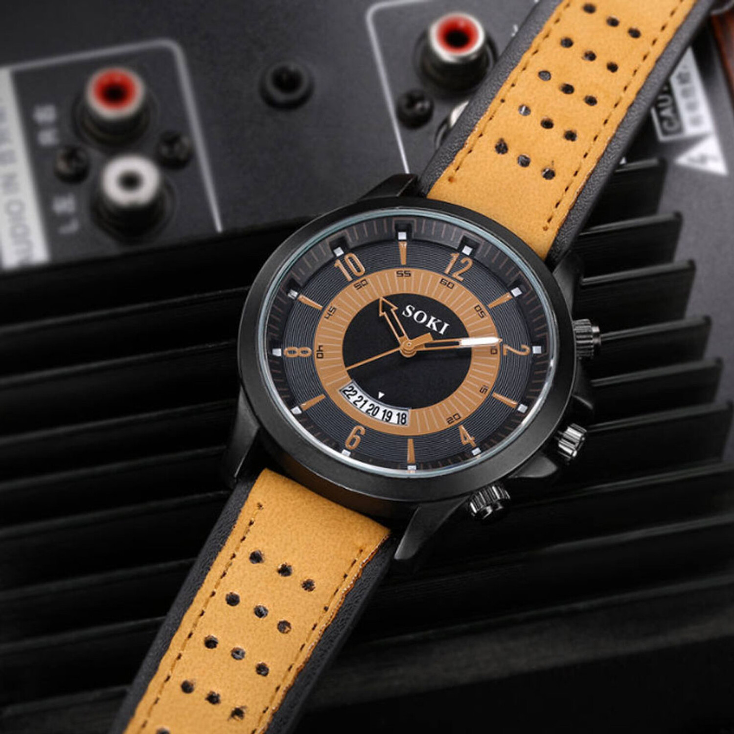 Soki Sports Men Quartz Leather Strap Watch