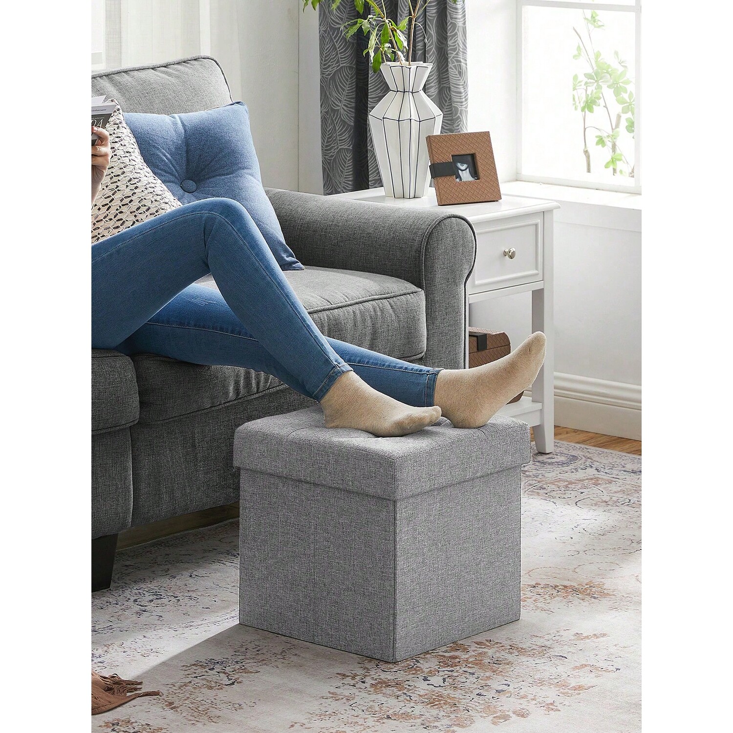 SONGMICS Elegant Storage Ottoman with Padded Seat