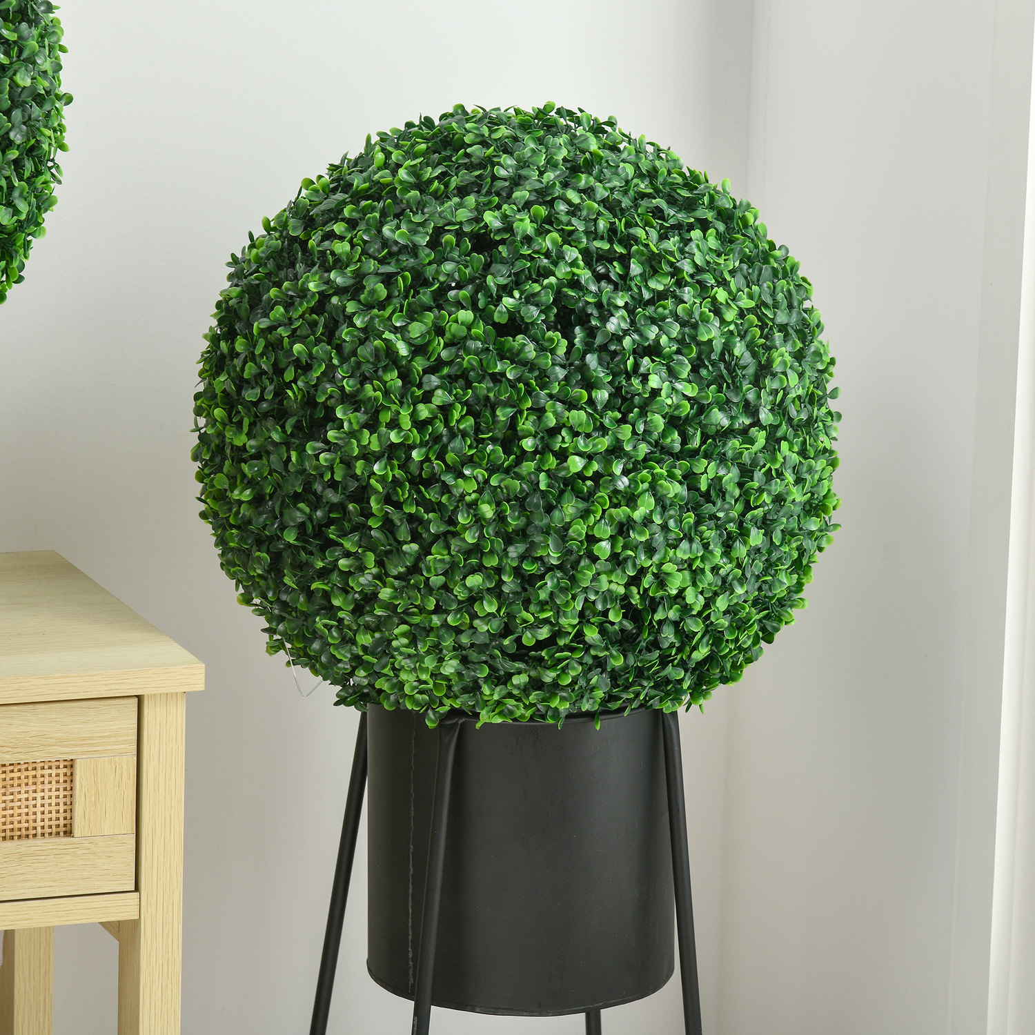 HOMCOM Set of 2 Artificial Topiary Balls Hanging
