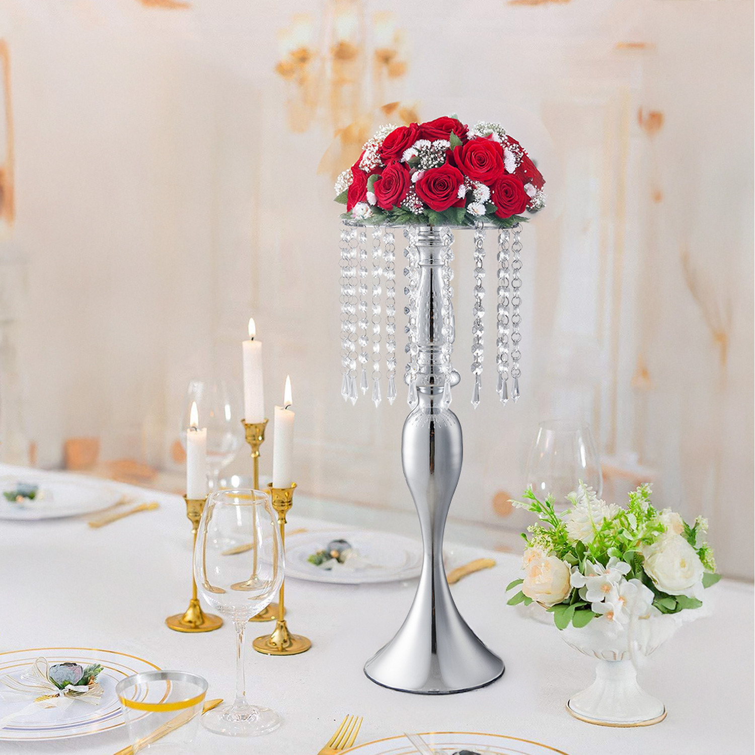 Metal Wedding Table Centerpiece with Crystal Ornaments