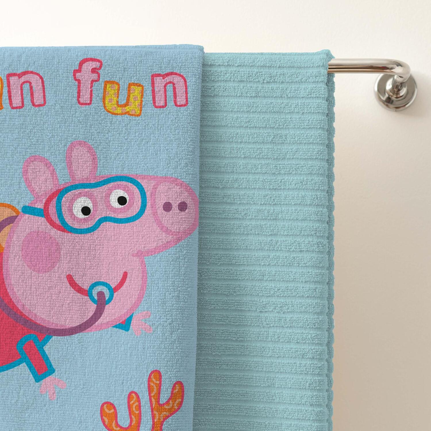 Peppa Pig Beach Bath Towel