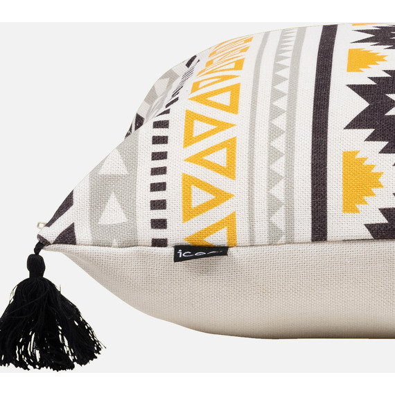 Aztec Pattern Outdoor Cushion (Set of 4)