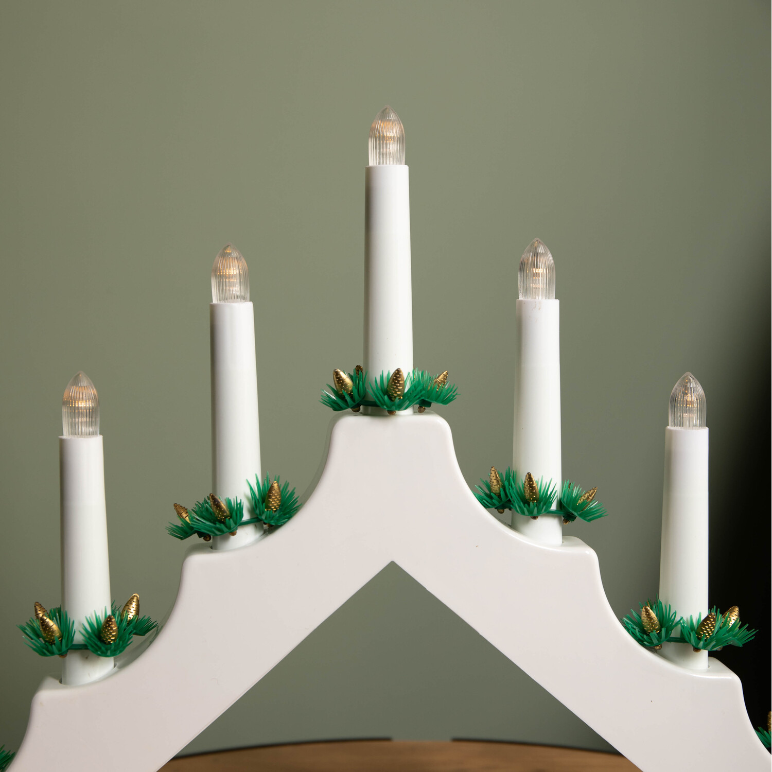 Light up Christmas Candle Bridge with 7 LEDs